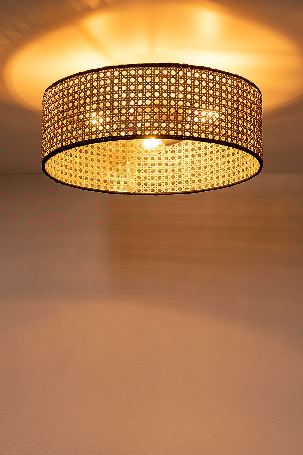 Deckenleuchte aus Rattan Luxio - SKLUM