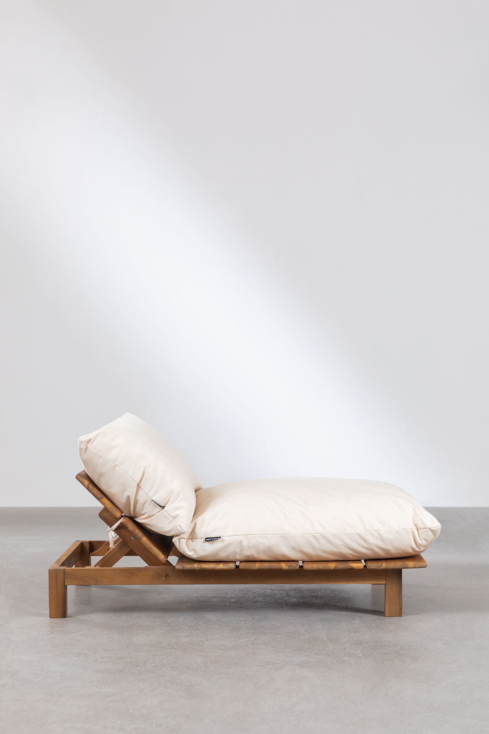 2-teiliges modulares Liegesofa mit Puff aus Akazienholz Brina - SKLUM