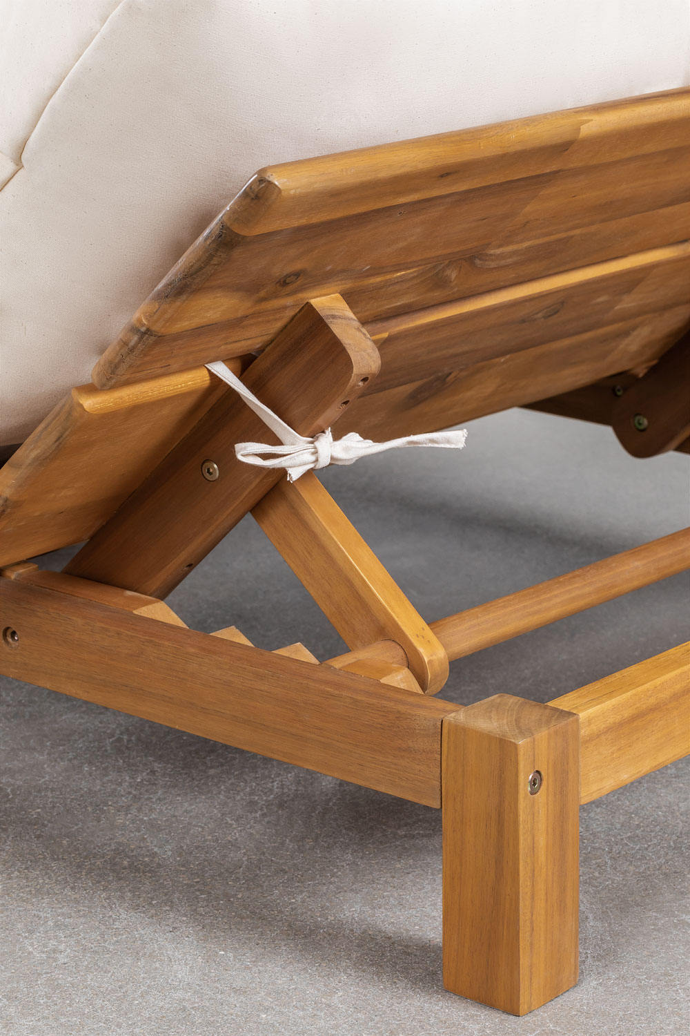 2-teiliges modulares Liegesofa mit Puff aus Akazienholz Brina - SKLUM