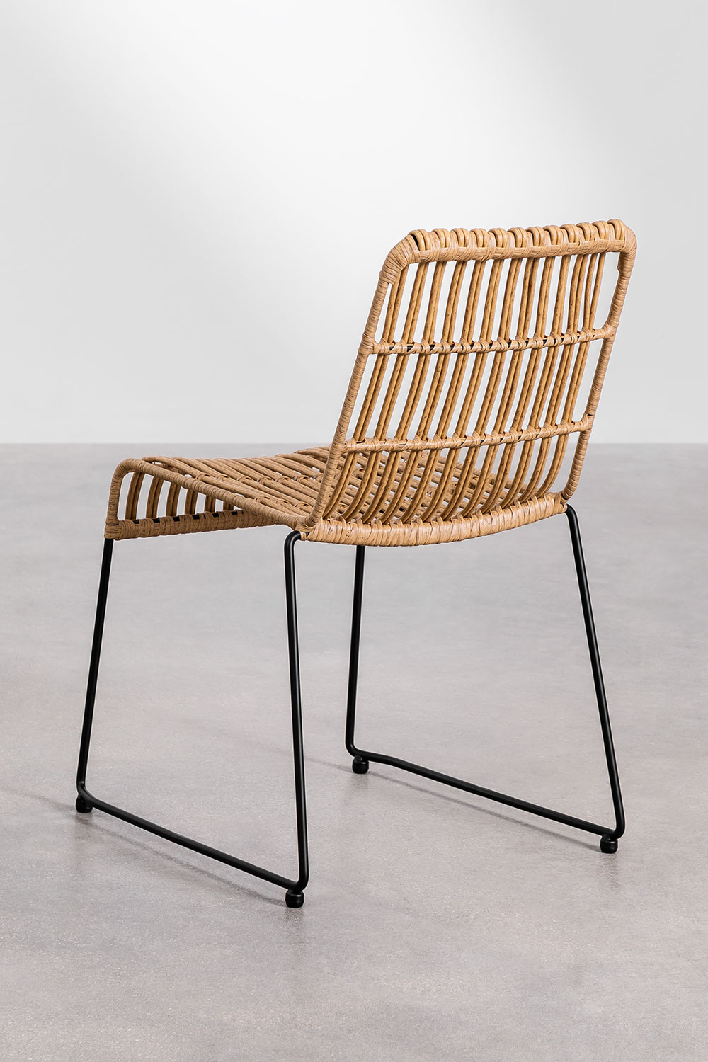 Set mit rechteckigem ausziehbarem Tisch aus Aluminium 150 197 x 90 cm Saura und 6 Gartenstuhle aus Kunstrattan Aroa SKLUM