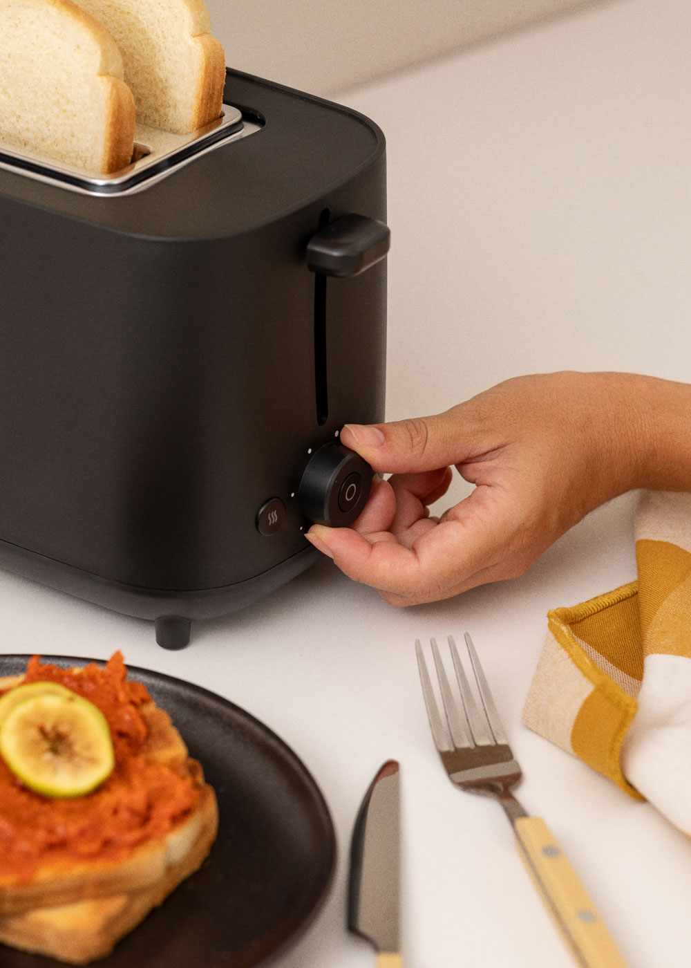 CREATE - TOAST STUDIO - Toaster - SKLUM