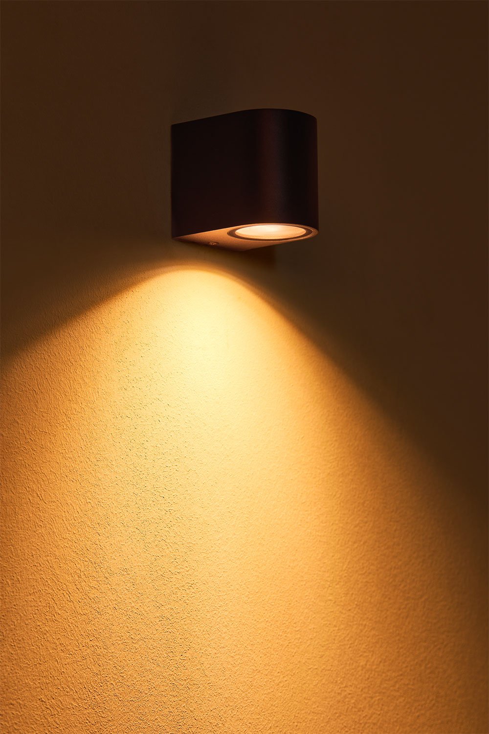 Pevot Aluminium-Außenwandleuchte - SKLUM