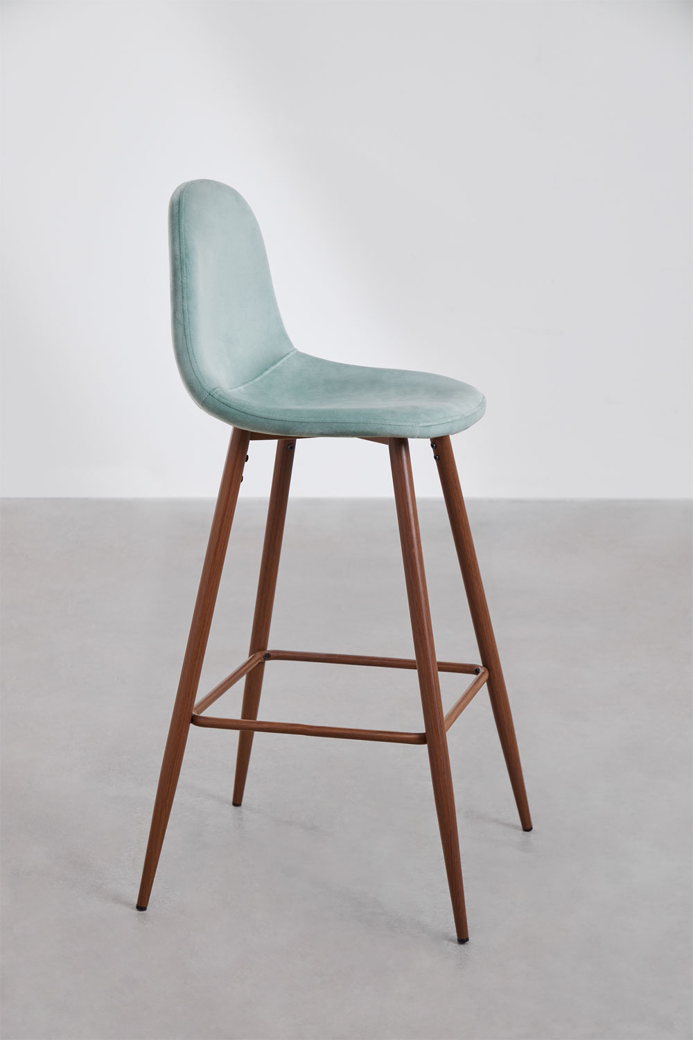 4er-Pack Barhocker 75 cm aus tannengrünem Samt und Beinen mit dunklem ...