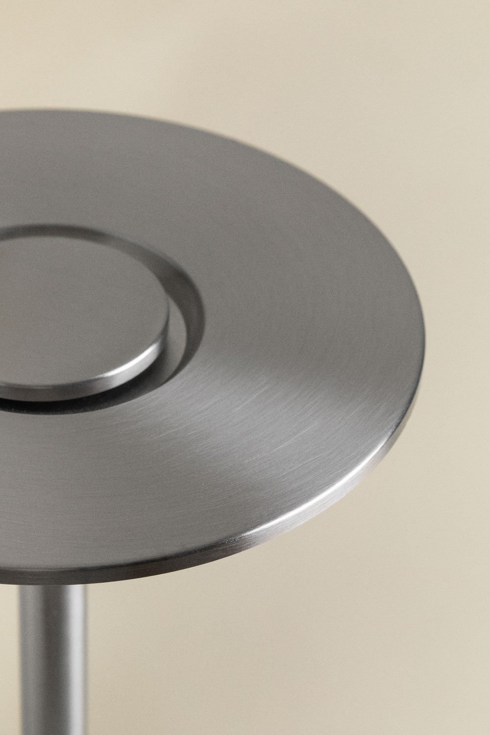 Lámpara De Mesa Led Inalámbrica Para Exterior Rivkin Sklum