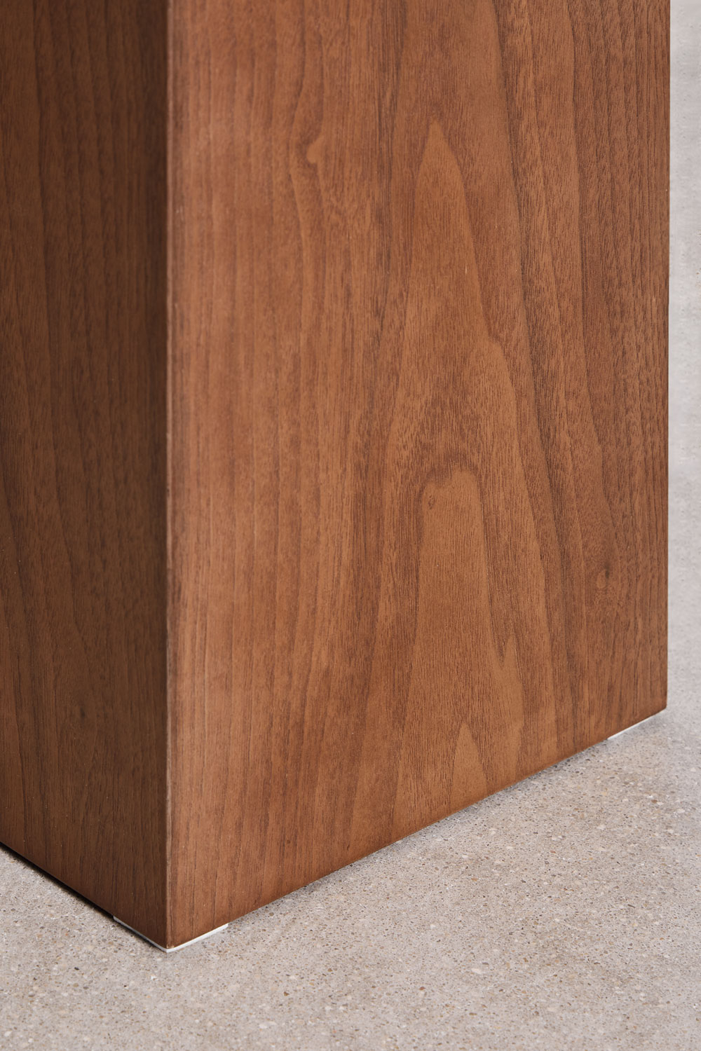 Pedestal cuadrado 25x25 cm en MDF Fleuri - SKLUM