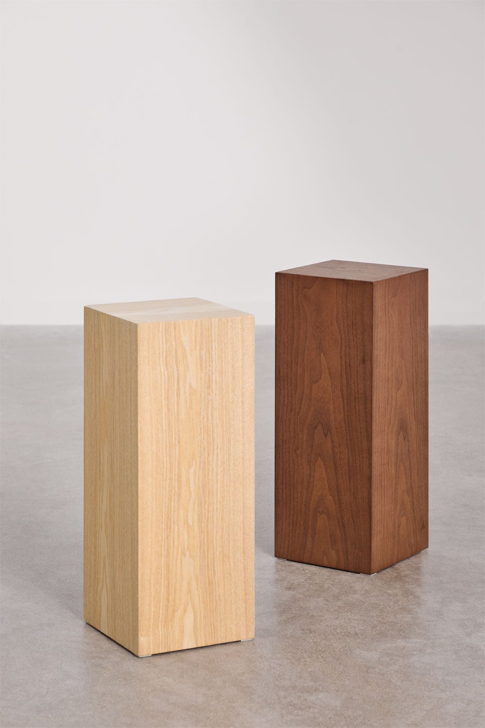 Pedestal cuadrado 25x25 cm en MDF Fleuri - SKLUM
