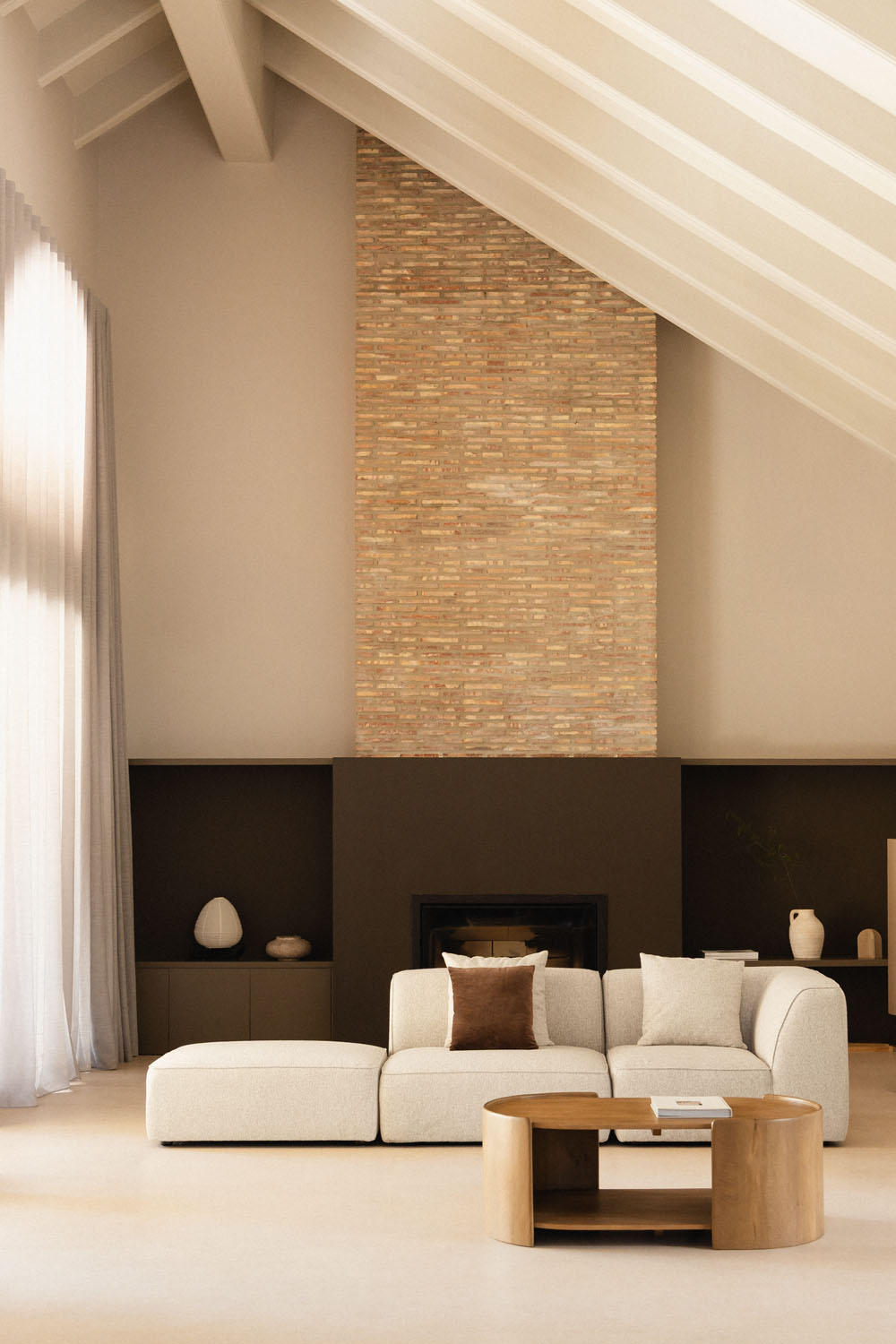 Sofá modular esquinero de 2 piezas con puff tapizado Cardea - SKLUM