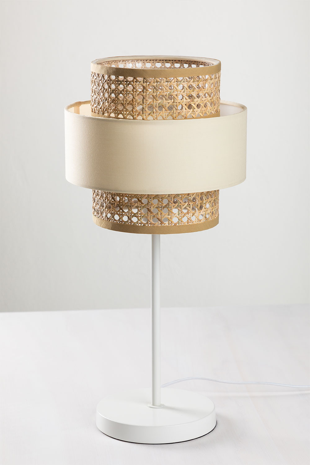 Lampe de table en rotin Satu - SKLUM