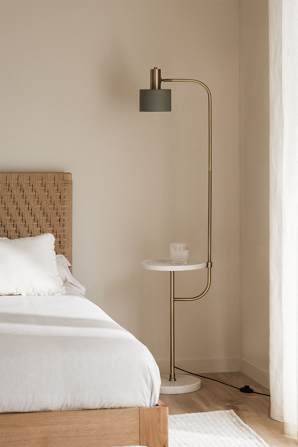 Lampadaire avec Table Águeda - SKLUM