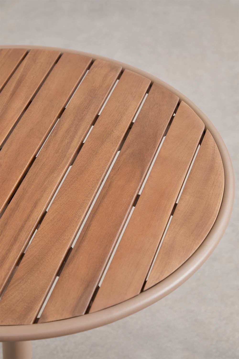 Table de jardin ronde Ø65 cm en acier et bois d'acacia Tilda - SKLUM