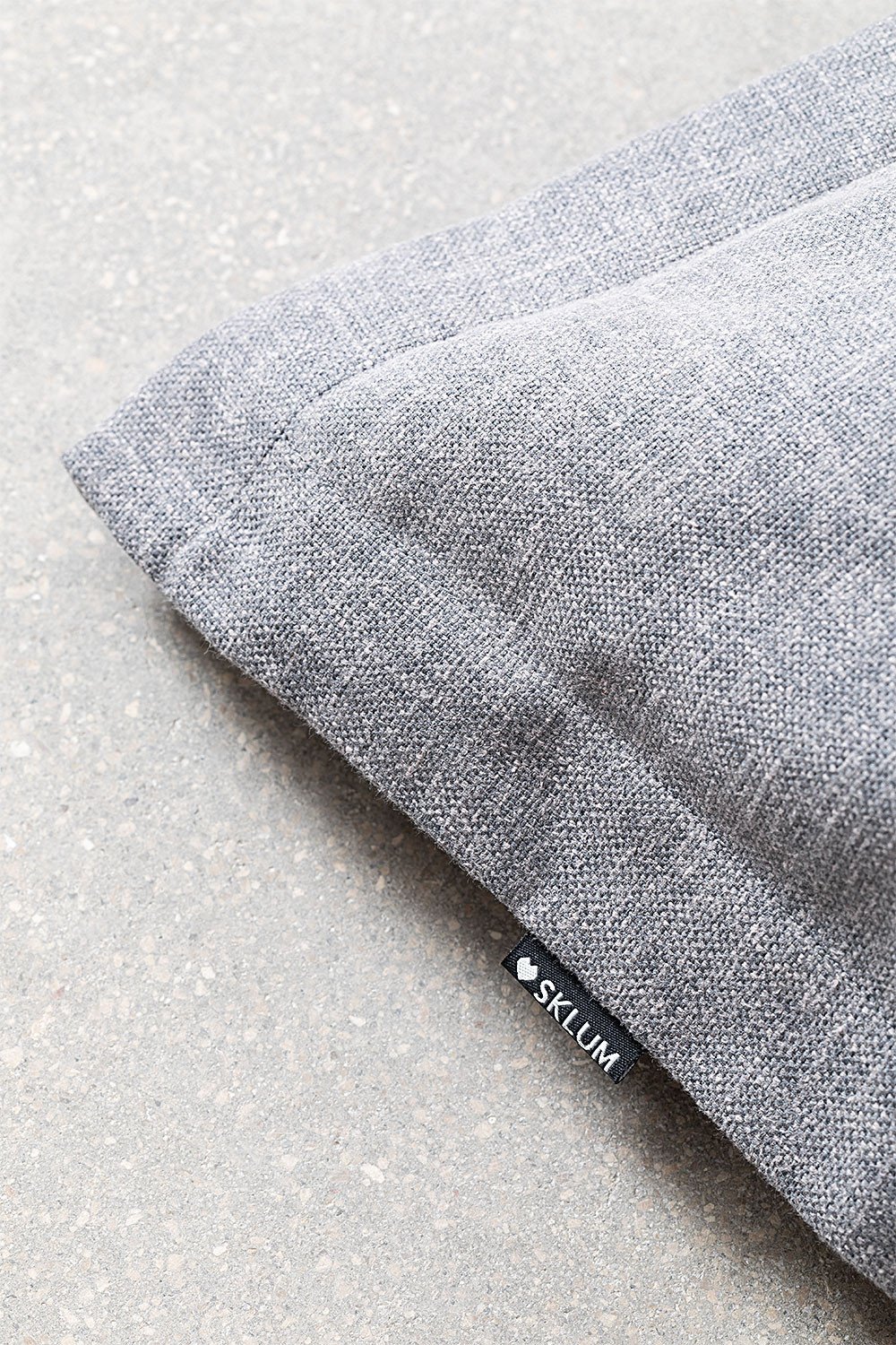 Garden Puff 150x125 cm in Attus Style Fabric - SKLUM