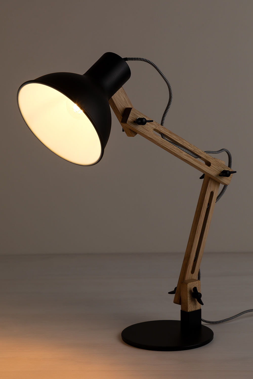 Table Lamp Deyan - SKLUM