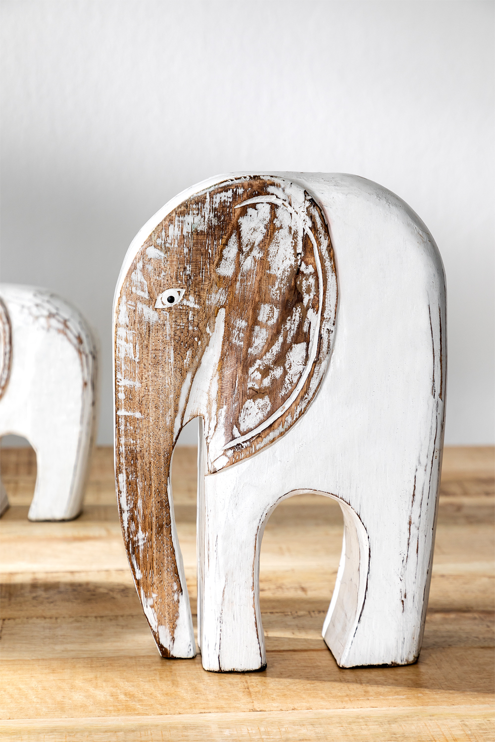 Sarabi wooden decorative figure - SKLUM