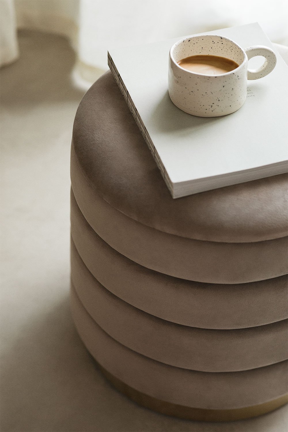 Bradford velvet storage pouffe - SKLUM