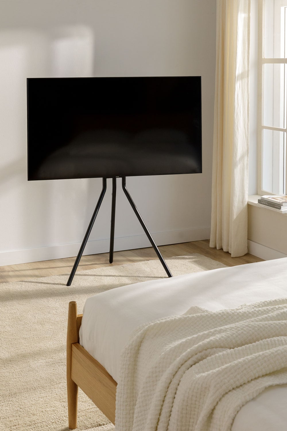 Grifith steel tripod TV floor stand - SKLUM