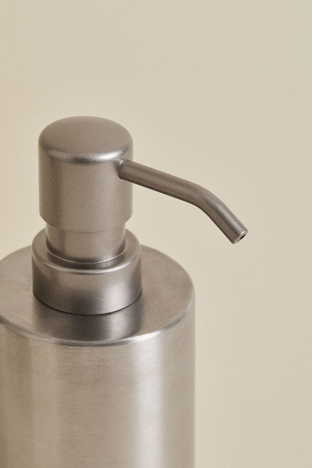 Valdio stainless steel bathroom set - SKLUM