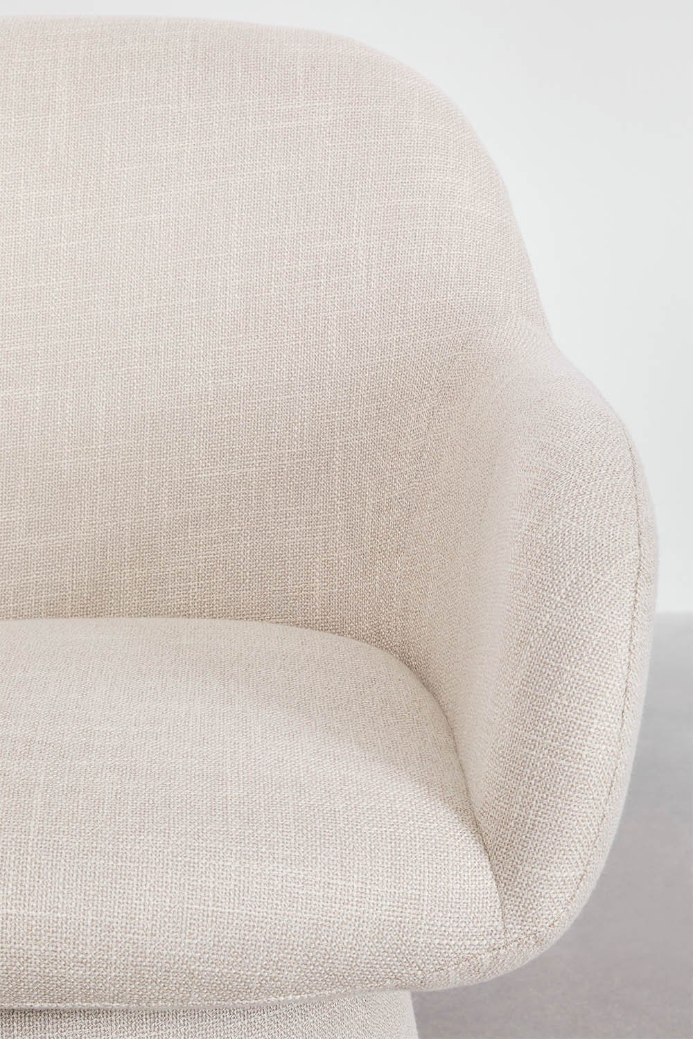 Erica upholstered dining chair with armrests - SKLUM