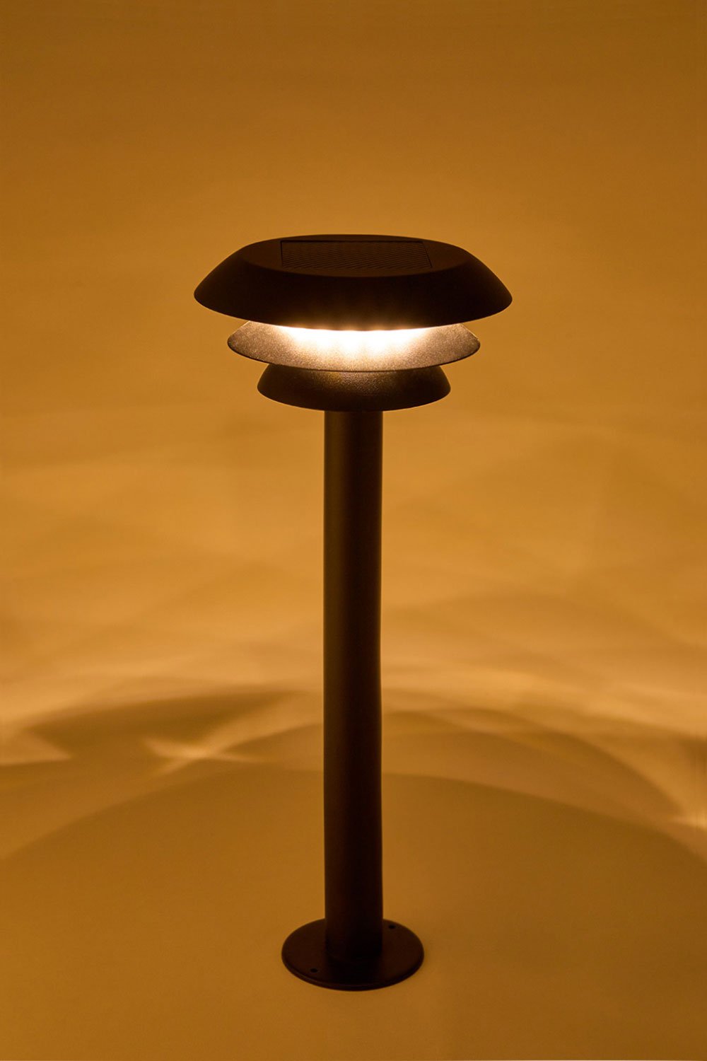 Lirano stainless steel outdoor solar LED beacon - SKLUM