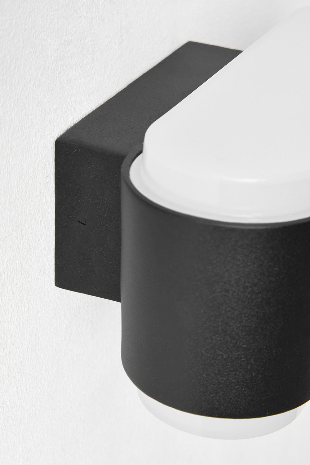 LED outdoor wall light in aluminum with 2 Ulenar light points - SKLUM