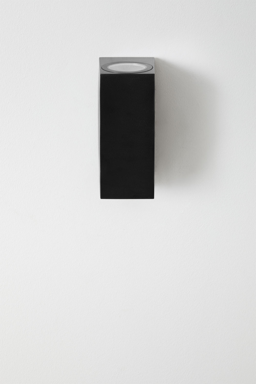 Yovar outdoor wall light with 2 light points - SKLUM