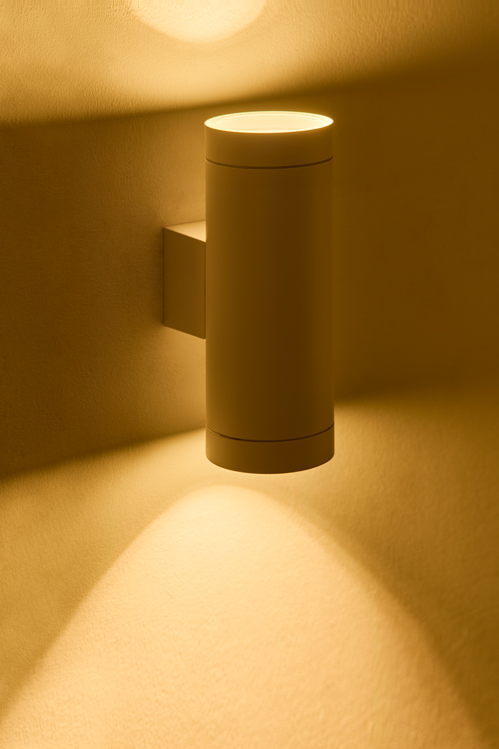 Sileno outdoor wall light in aluminium with 2 light points - SKLUM