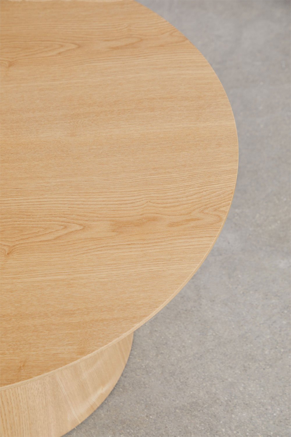 Round wooden coffee table (Ø80 cm) Aura - SKLUM