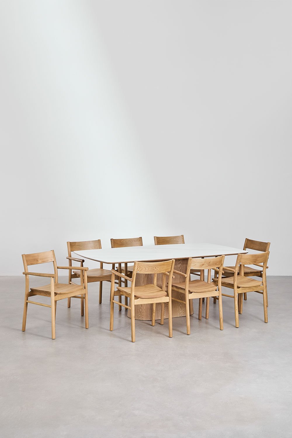 Aura ceramic veneer table set (200x100 cm) and 8 Mireita oak dining chairs with armrests - SKLUM