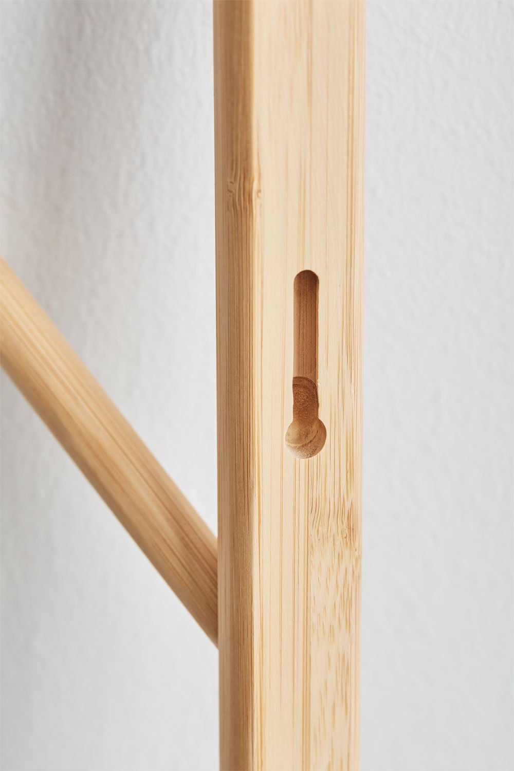 Nivar bamboo wall coat rack - SKLUM