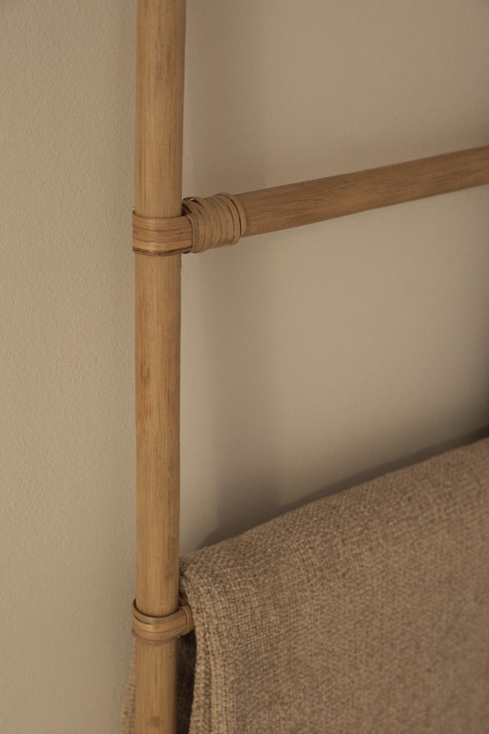 Rectangular Bamboo Floor Mirror with Hanger (153 x 78.5 cm) Marcus - SKLUM