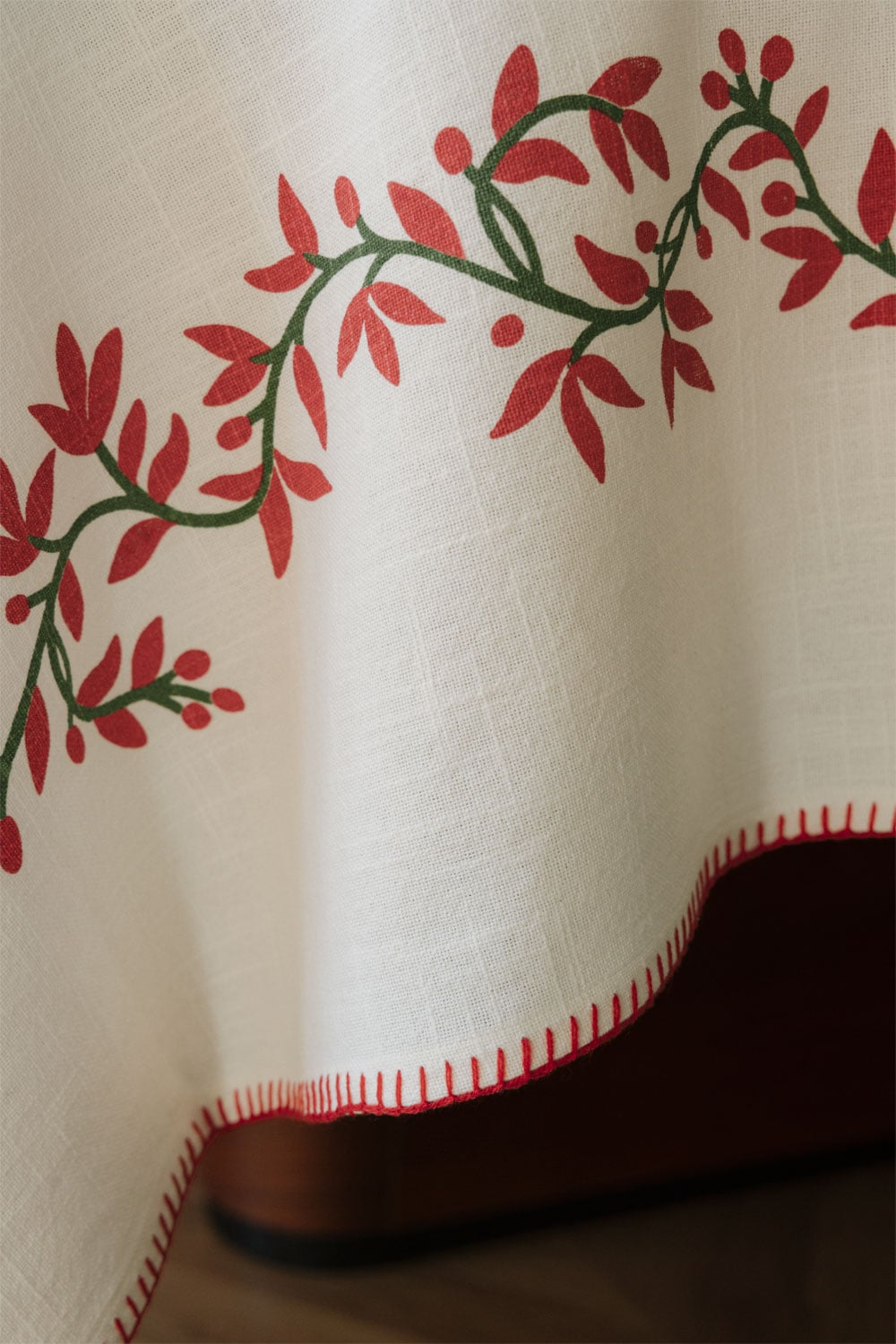 Elira cotton tablecloth 170x250 cm - SKLUM