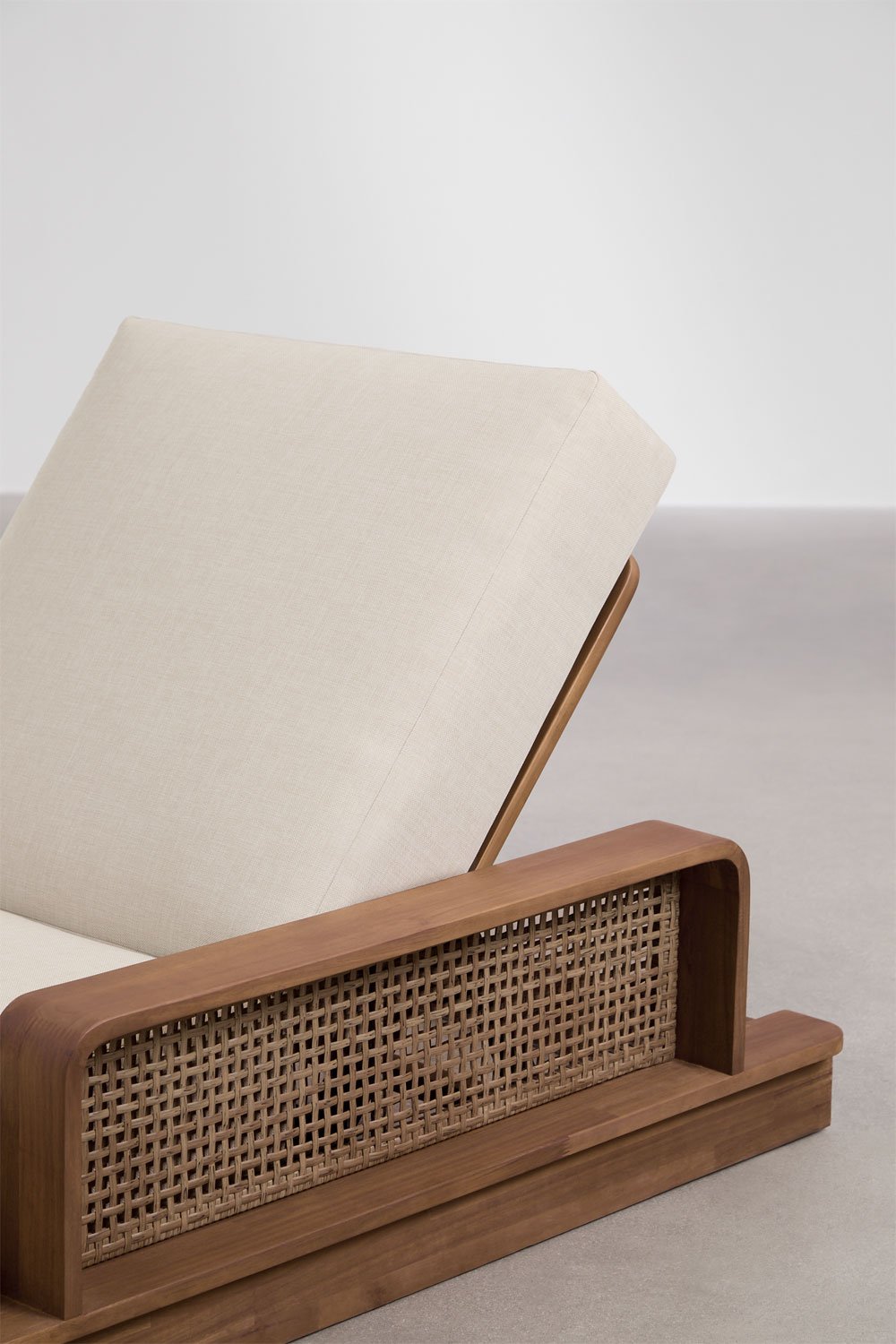 Noira acacia wood sun lounger - SKLUM