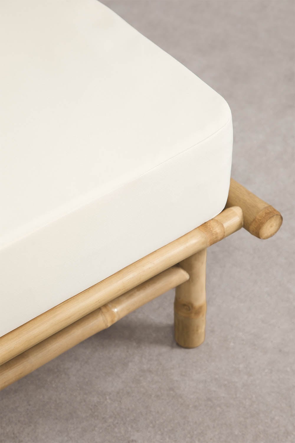 Isendra bamboo garden pouf - SKLUM