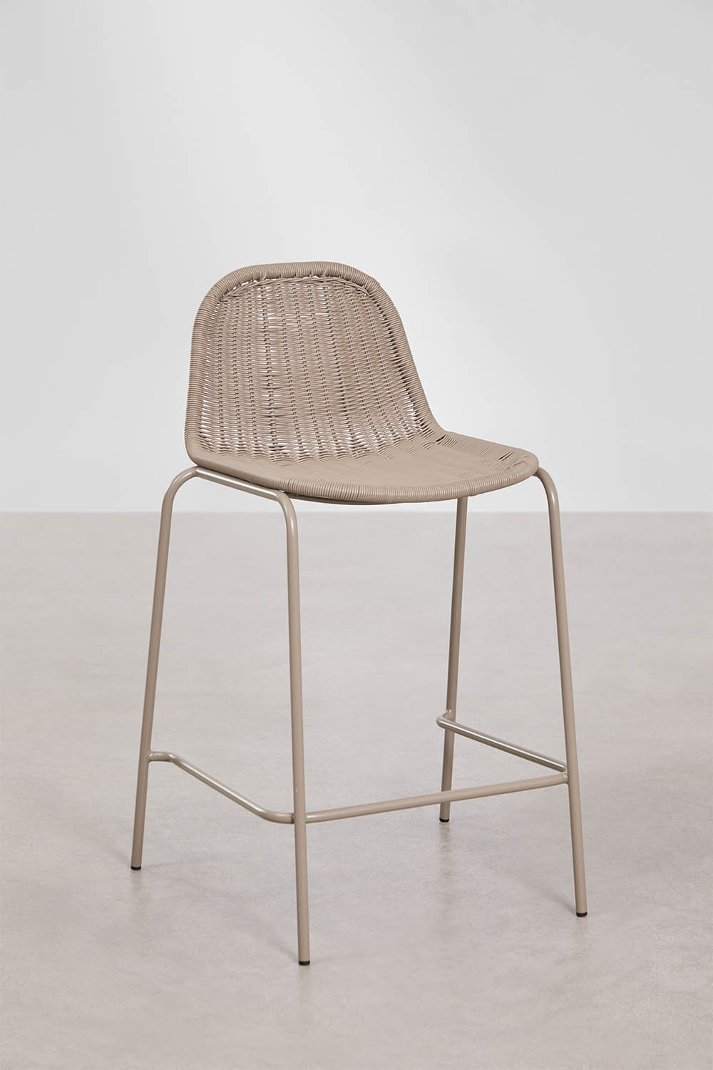 Pack of 4 stackable high stools in synthetic rattan Reiven - SKLUM