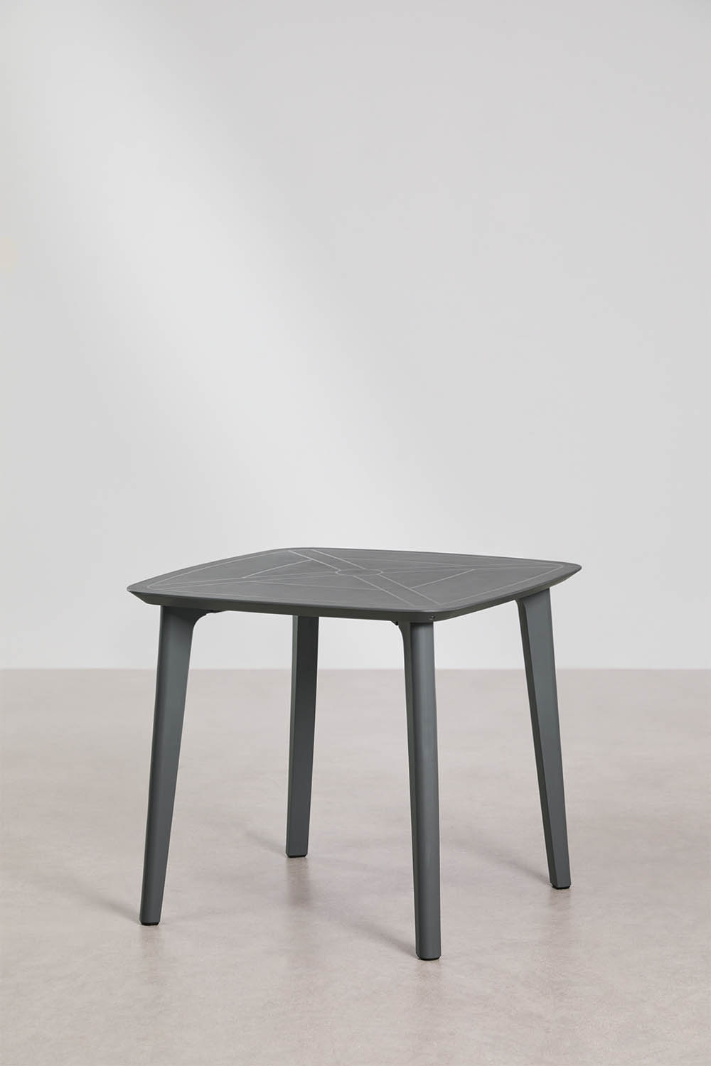Square garden table 85x85 cm in Scand polypropylene - SKLUM
