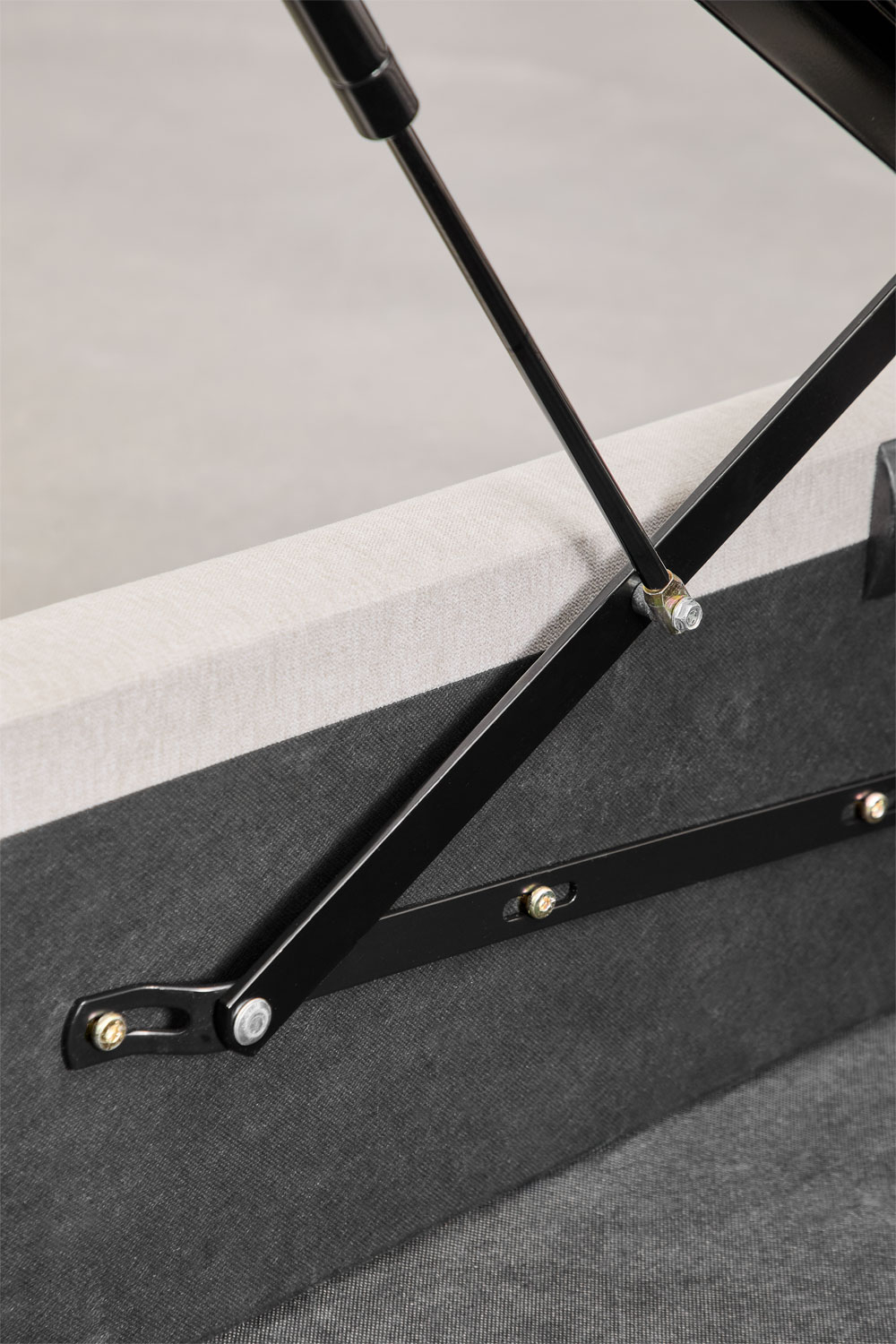 Letto con contenitore imbottito Winselet - SKLUM