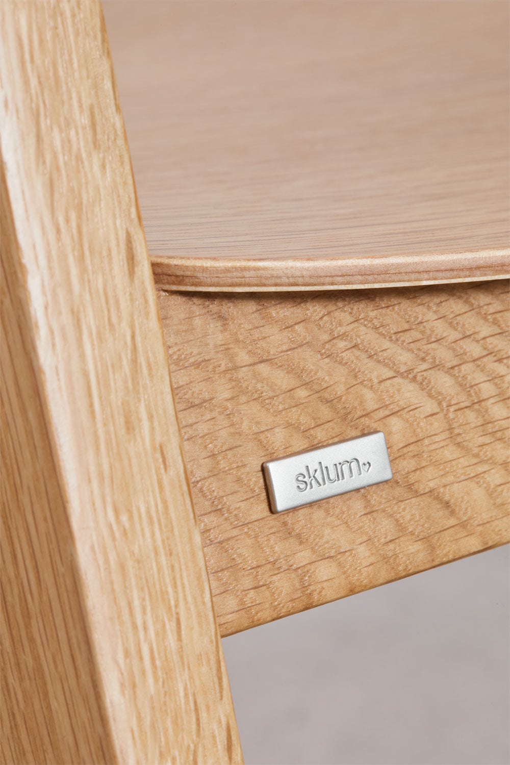 Sedia da pranzo con braccioli in legno di rovere Olsen - SKLUM