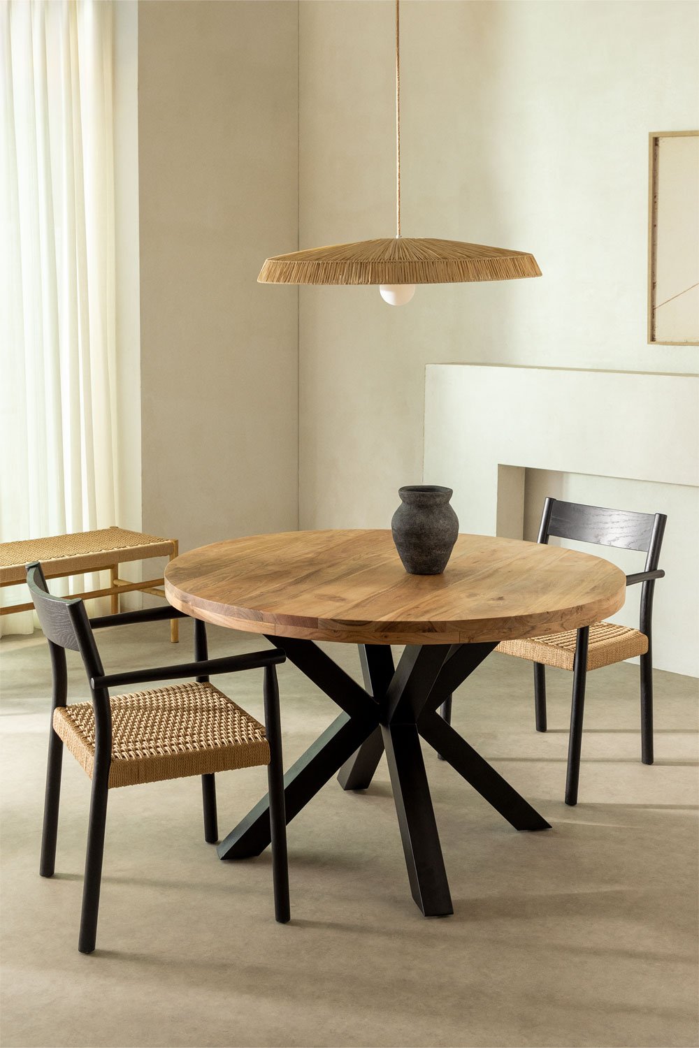 Round Acacia Wood Dining Table O120 cm Gaiba