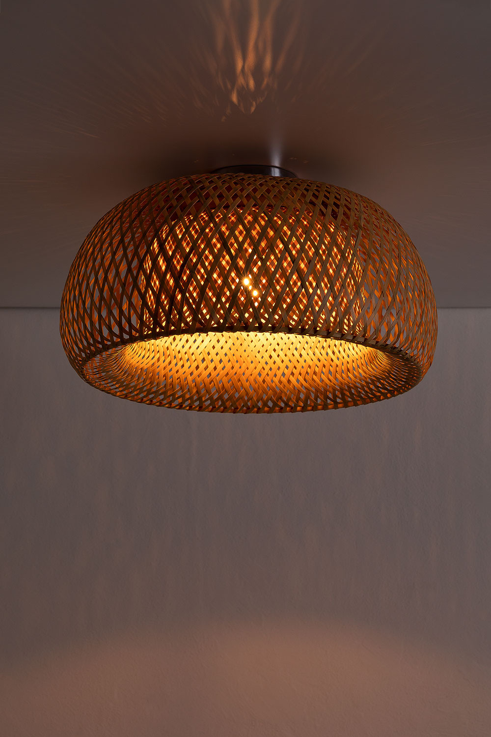 Bamboo ceiling light Taumper - SKLUM