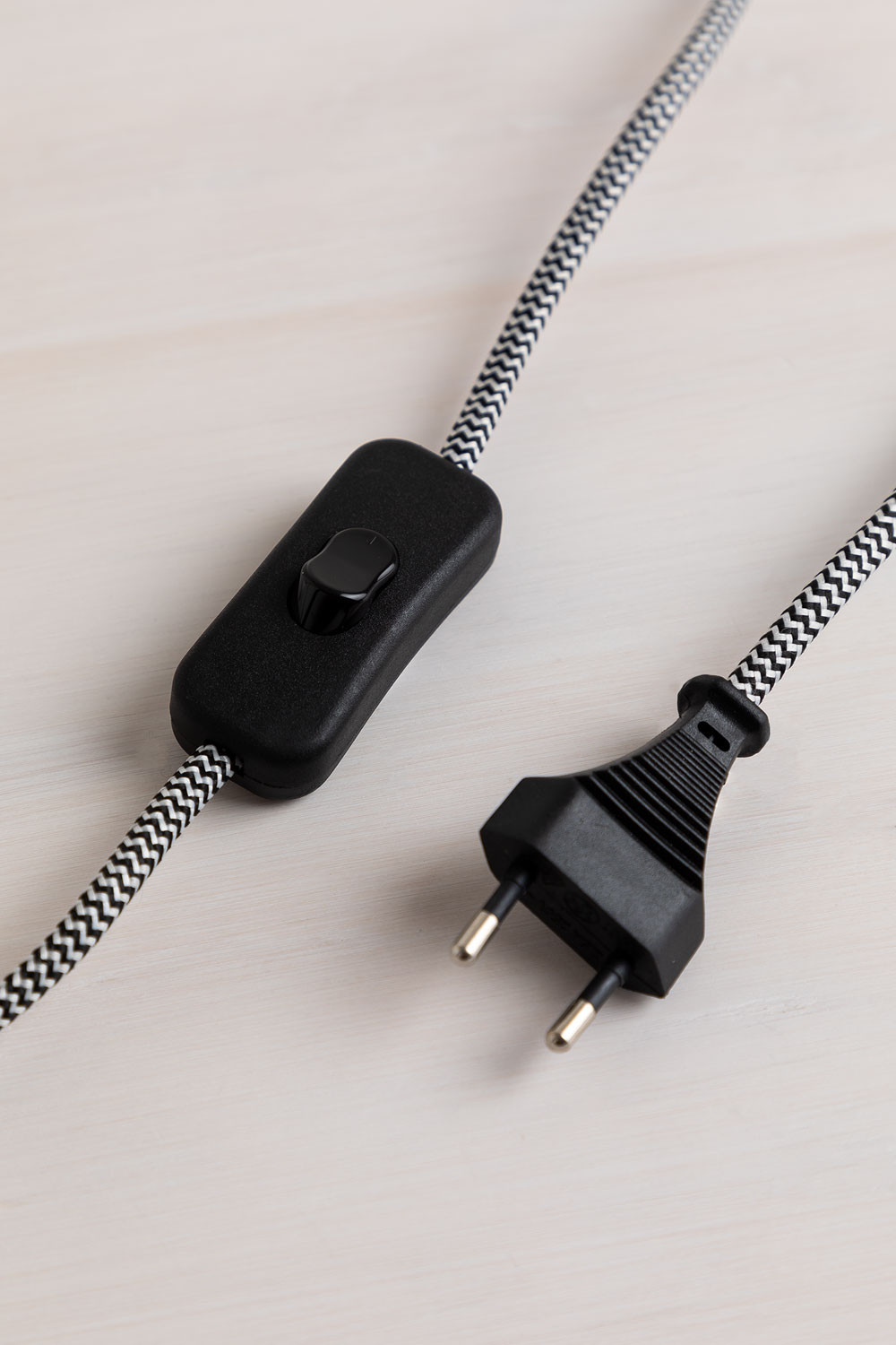 Table Lamp Deyan - SKLUM