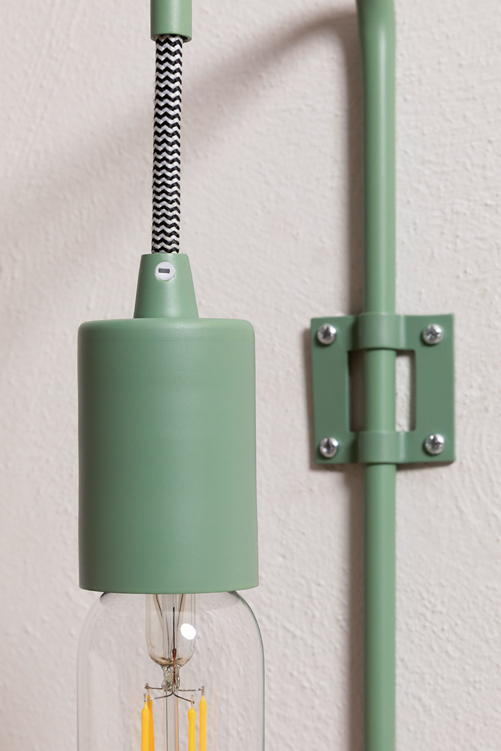 Alli aluminum wall lamp - SKLUM