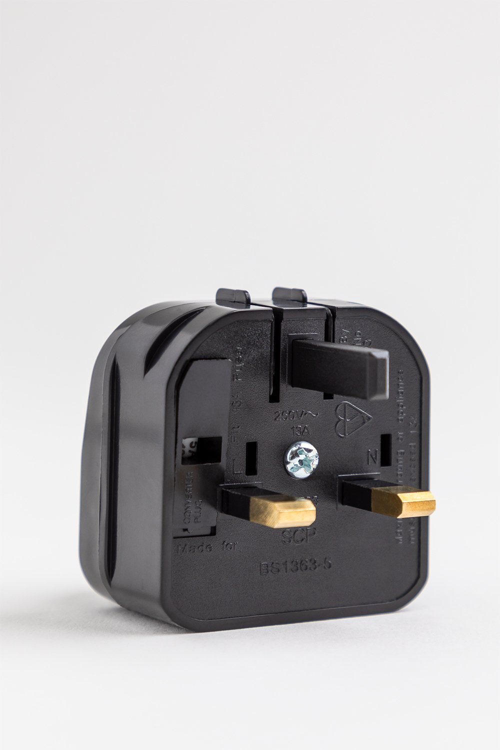 Adapter Plug Type E (EU) to Plug Type G (UK) - SKLUM