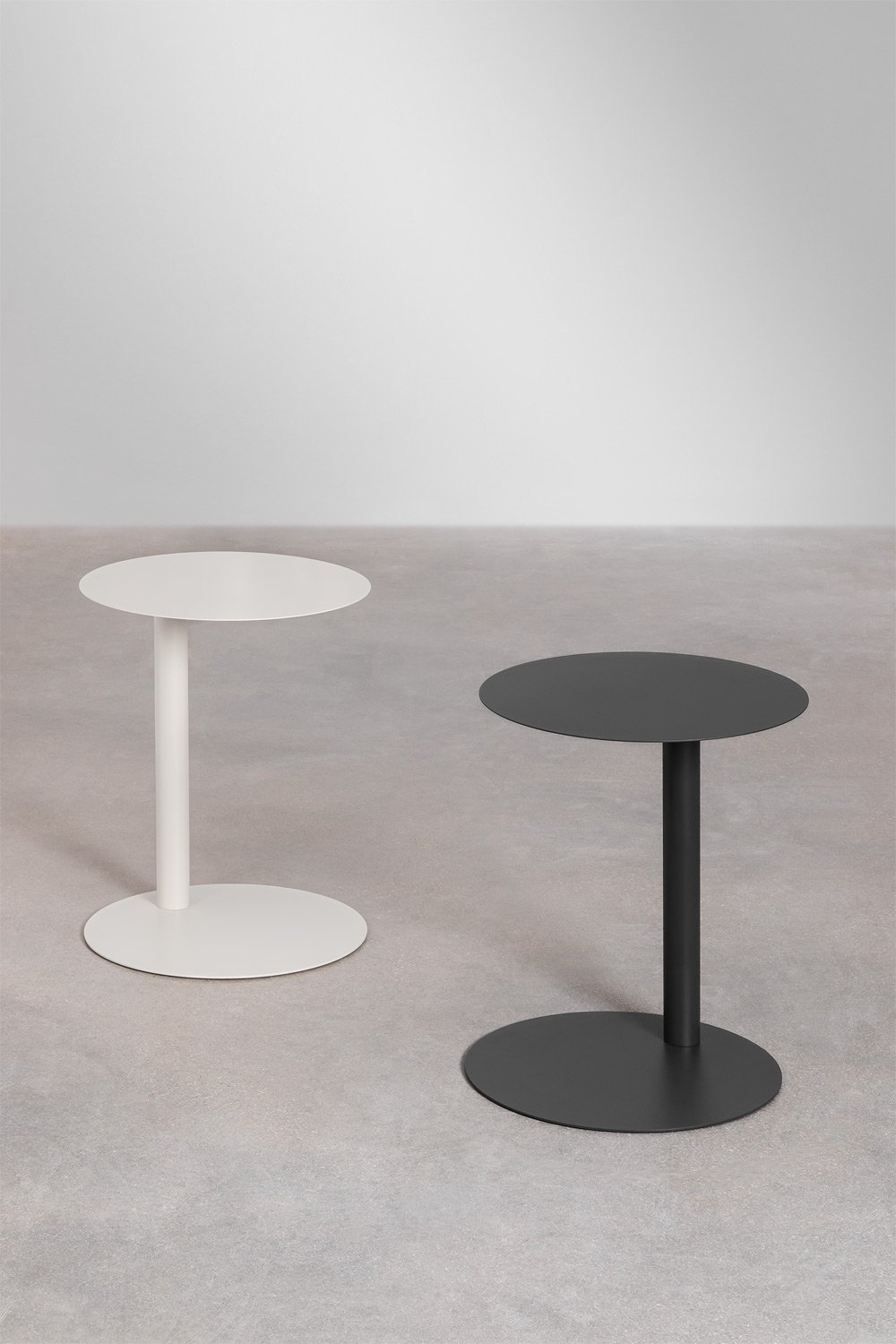 Round side table Ø40 cm in steel Yannik - SKLUM