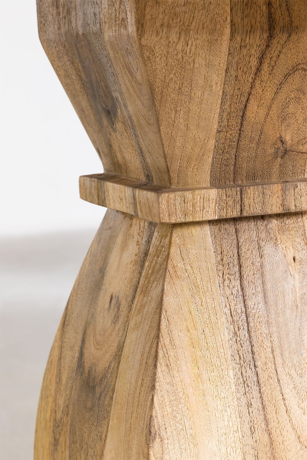 Round dining table Ø120 cm in Rusbby mango wood - SKLUM