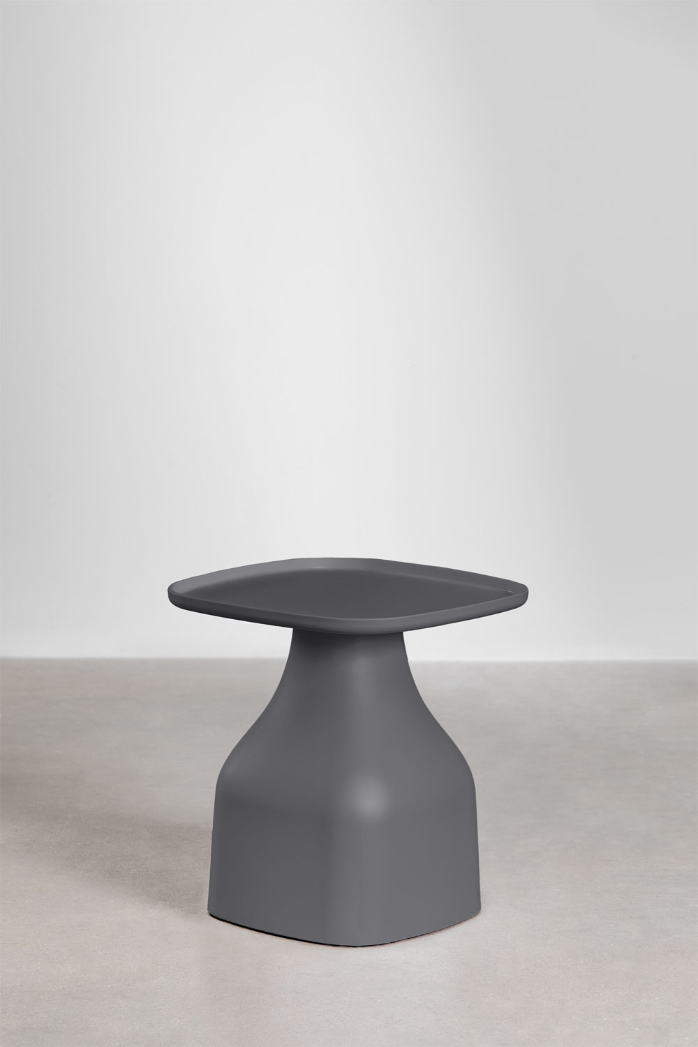 Square side table 50x50 cm in Jubarri polypropylene - SKLUM