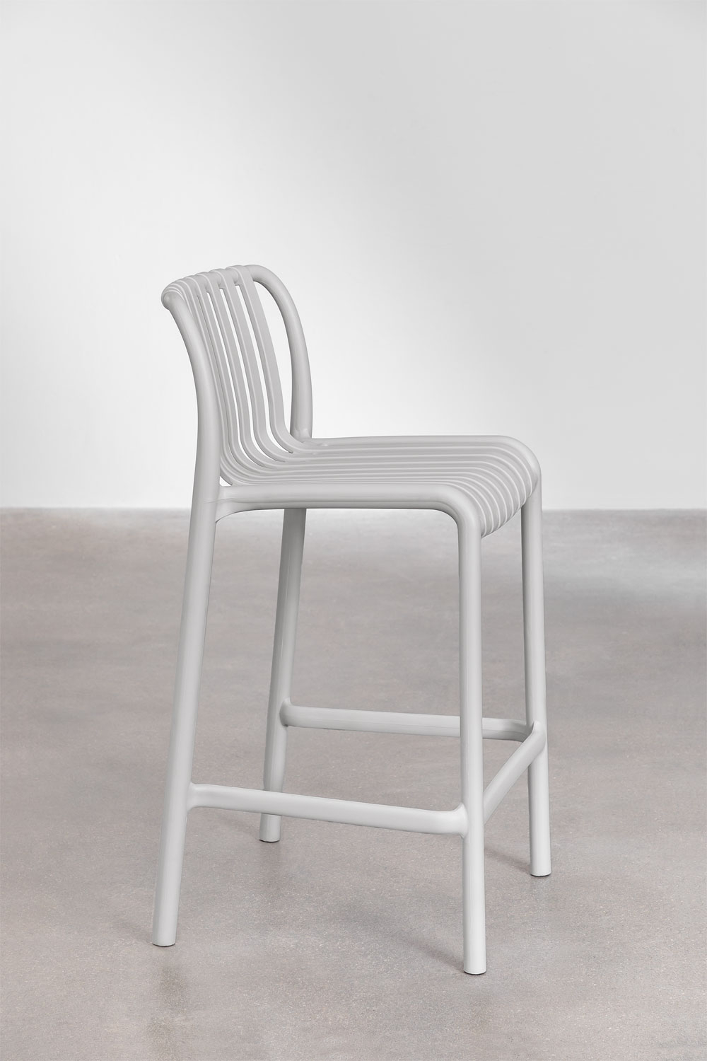 Wendell stackable high stool - SKLUM