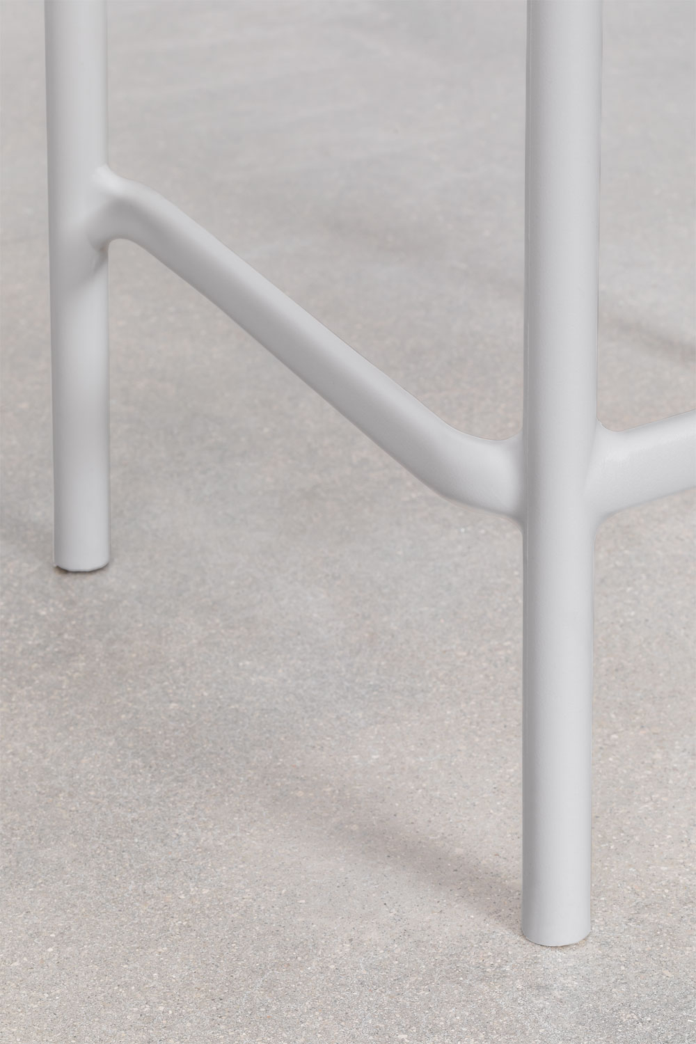 Wendell stackable high stool - SKLUM