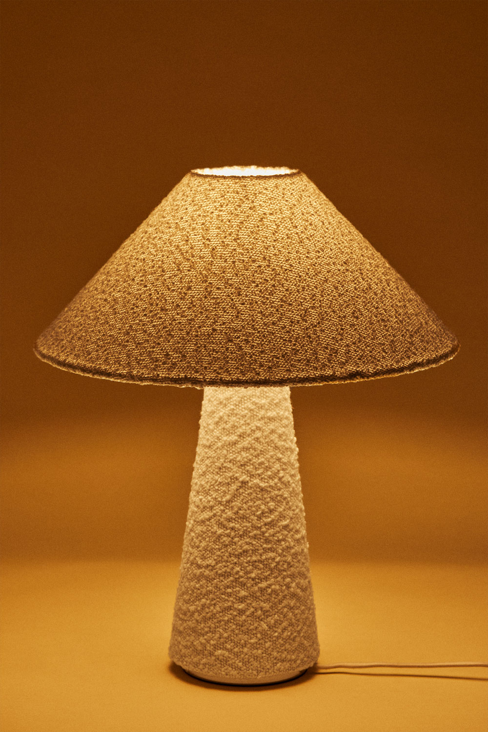 Liselot boucle fabric table lamp SKLUM