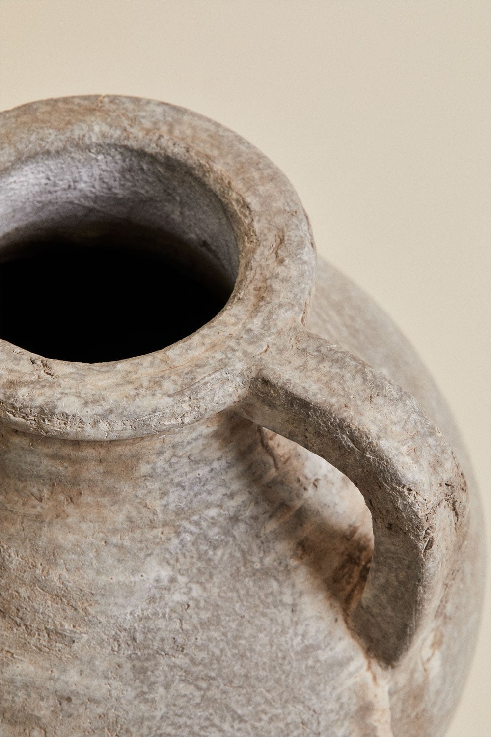 Decorative terracotta vase with handle Agnon - SKLUM