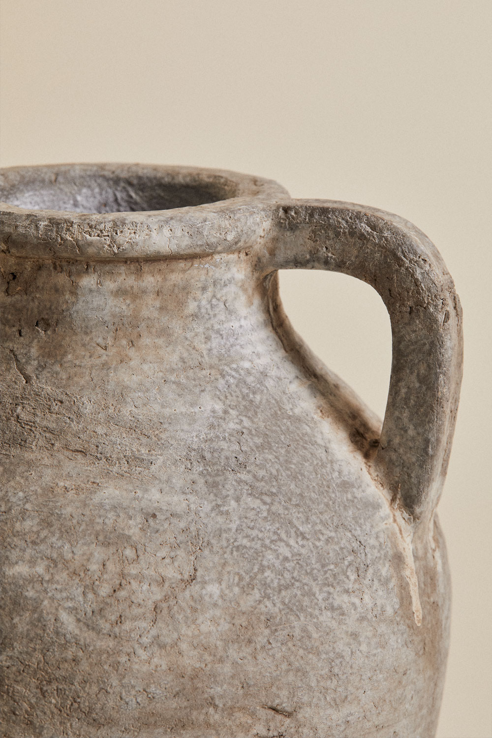 Decorative terracotta vase with handle Agnon - SKLUM