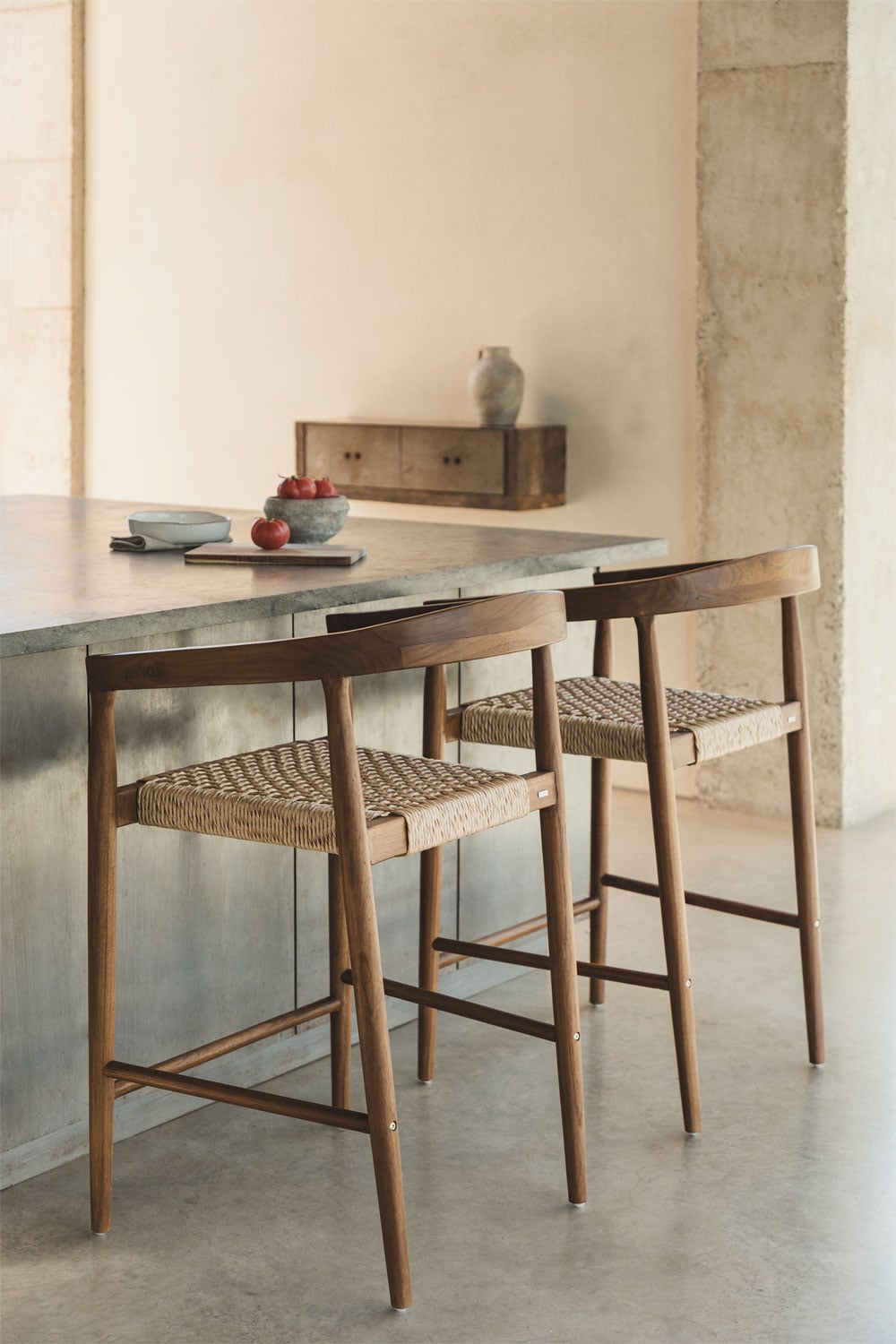 Pack of 4 high teak wood stools (66 cm) Visby - SKLUM